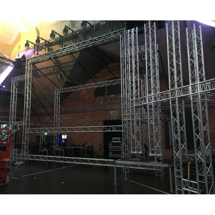 Event Hire & Rental Berlin | Hire truss & trussing system, crossbeams